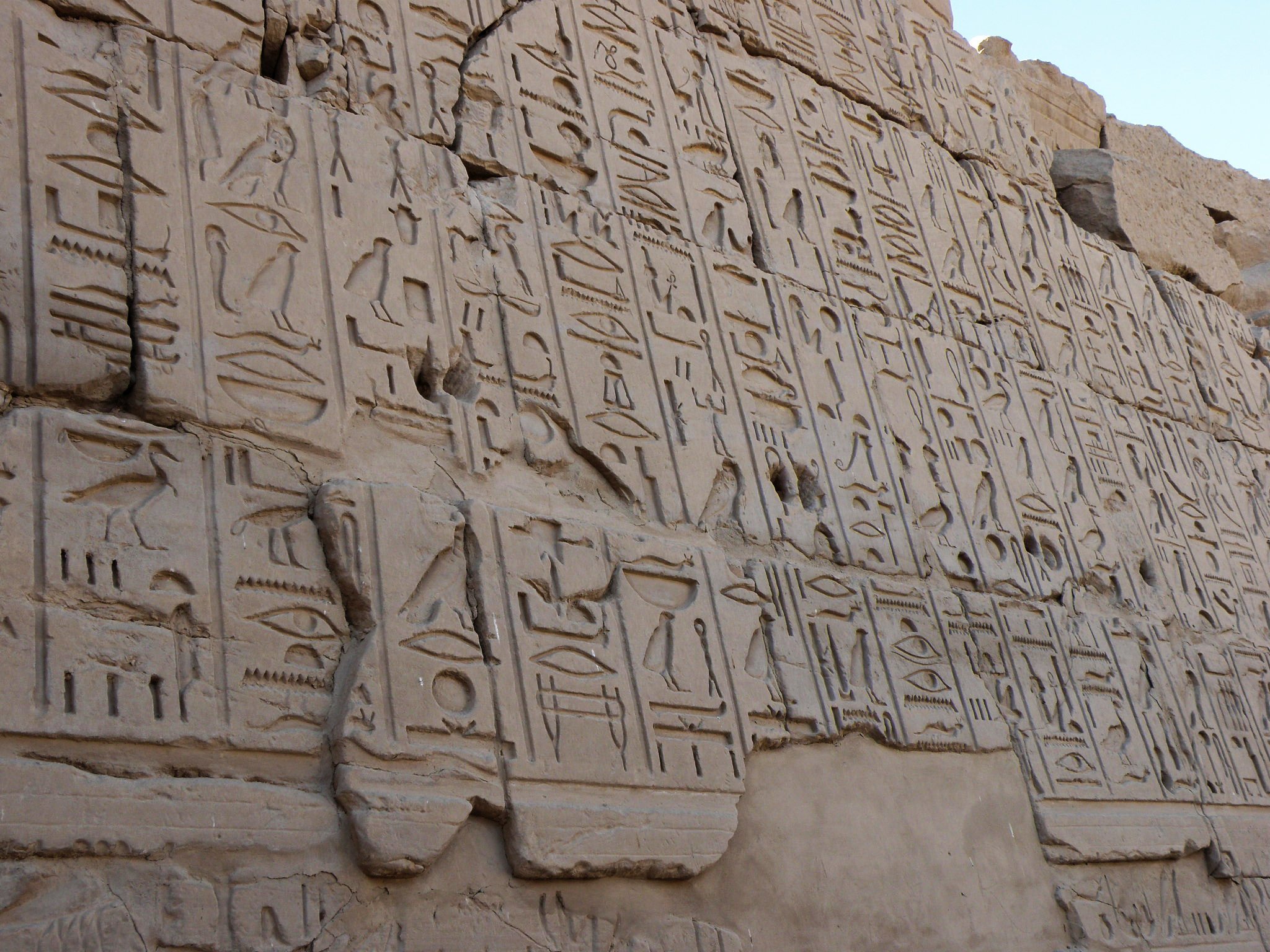 The Complete Guide to Decoding Ancient Languages Without a Rosetta ...